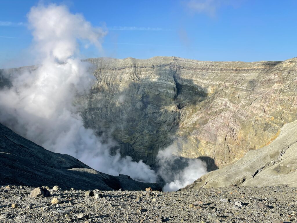 Round trip in Aso（1day) guided tour